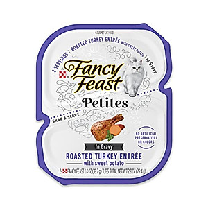 Fancy Feast Petite Gravy Variety, 4 Flavors, 2(Each); Ocean Whitefish, Seared Salmon,Grilled Chicken and Roasted Turkey Wet cat Food .Total of 08 Trays. Plus a Noisy Cat Toy Ball