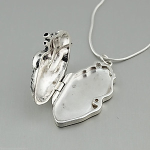 FashionJunkie4Life Anatomical Human Heart Charm Necklace | 18” Snake Chain Sterling Silver Necklace with Heart Pendant | Human Heart Necklace for Men or Women