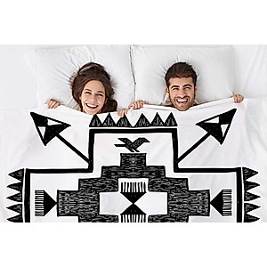 Mugod Native American Style Throw Blanket Tribal Black and White Geometric Arrow Ethnic Soft Cozy Fuzzy Warm Flannel Blankets Decorative for Baby Toddler Swaddle Dog Cat 30X40 Inch