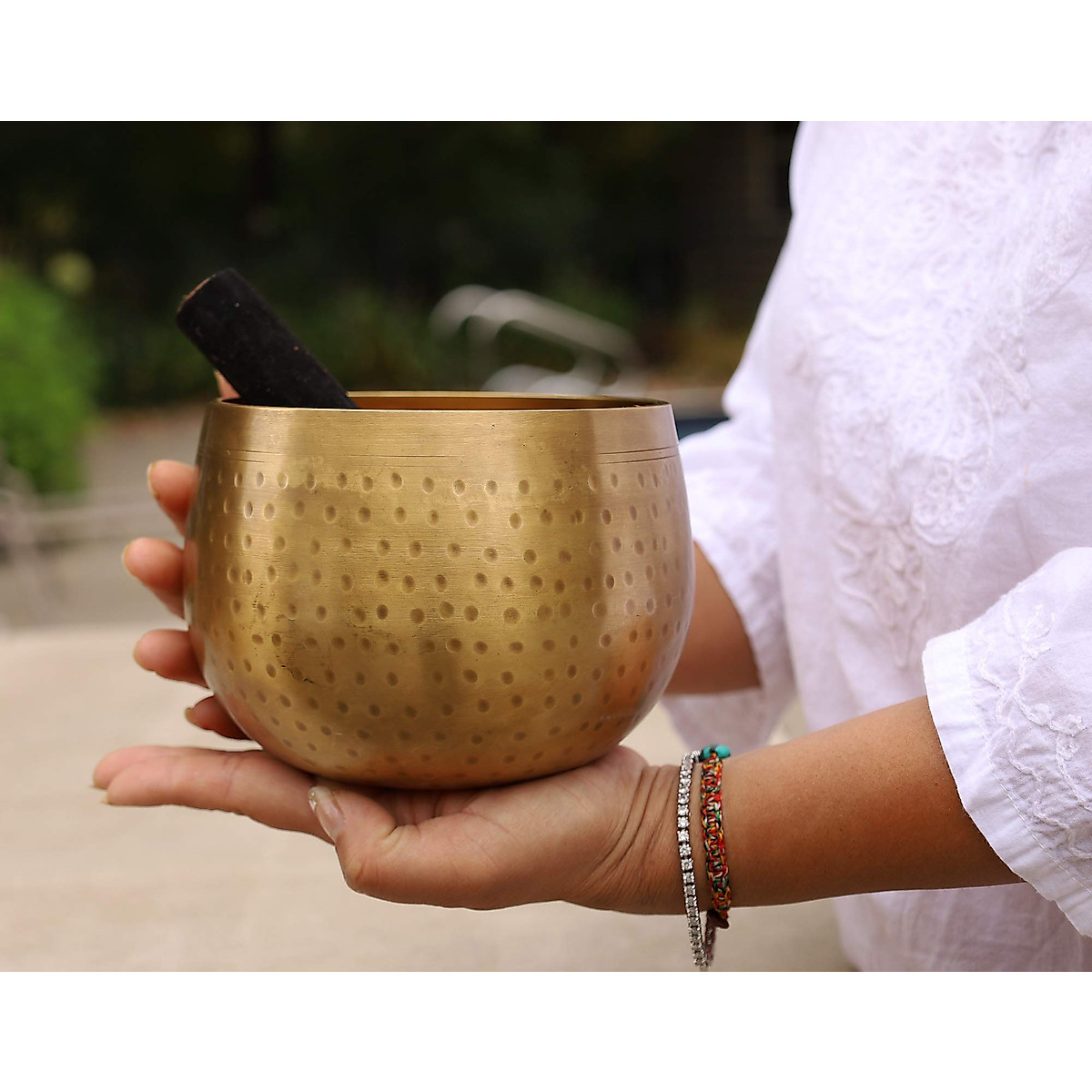 DharmaObjects Tibetan Ring Gong Meditation Singing Bowl Mallet Cushion Set (Jumbo)