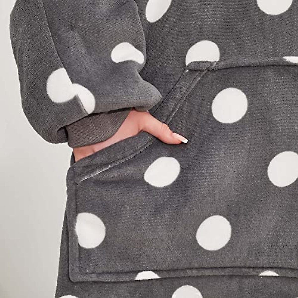 Dreamscene Spotted Print Oversized Hoodie Blanket Sweatshirt Soft Sherpa Fleece Throw Cosy Wearable Hooded Blanket Big Jumper - Grey, One Size Fits All - Adults Kids Men Women