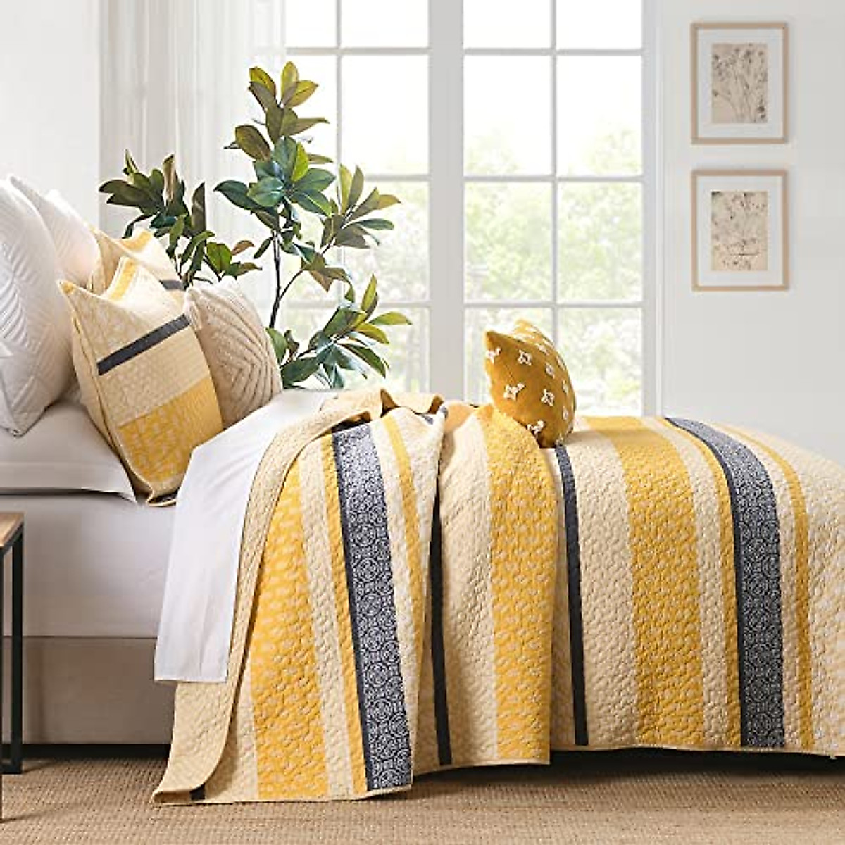 YUMIYUSHI Quilts Queen Size Sets， 100% Cotton Yellow Queen Quilt Set, Farmhouse Lightweight Queen Quilt Bedding Set,Yellow Black 3 Pieces Bed Quilt Sets in All Seasons