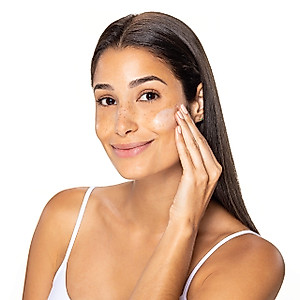 Neutrogena Oil Free Moisture Daily Hydrating Facial Moisturizer & Neck Cream with Glycerin - Fast Absorbing Ultra Gentle Lightweight Face Lotion & Sensitive Skin Face Moisturizer, 4 fl. oz (Pack of 2)