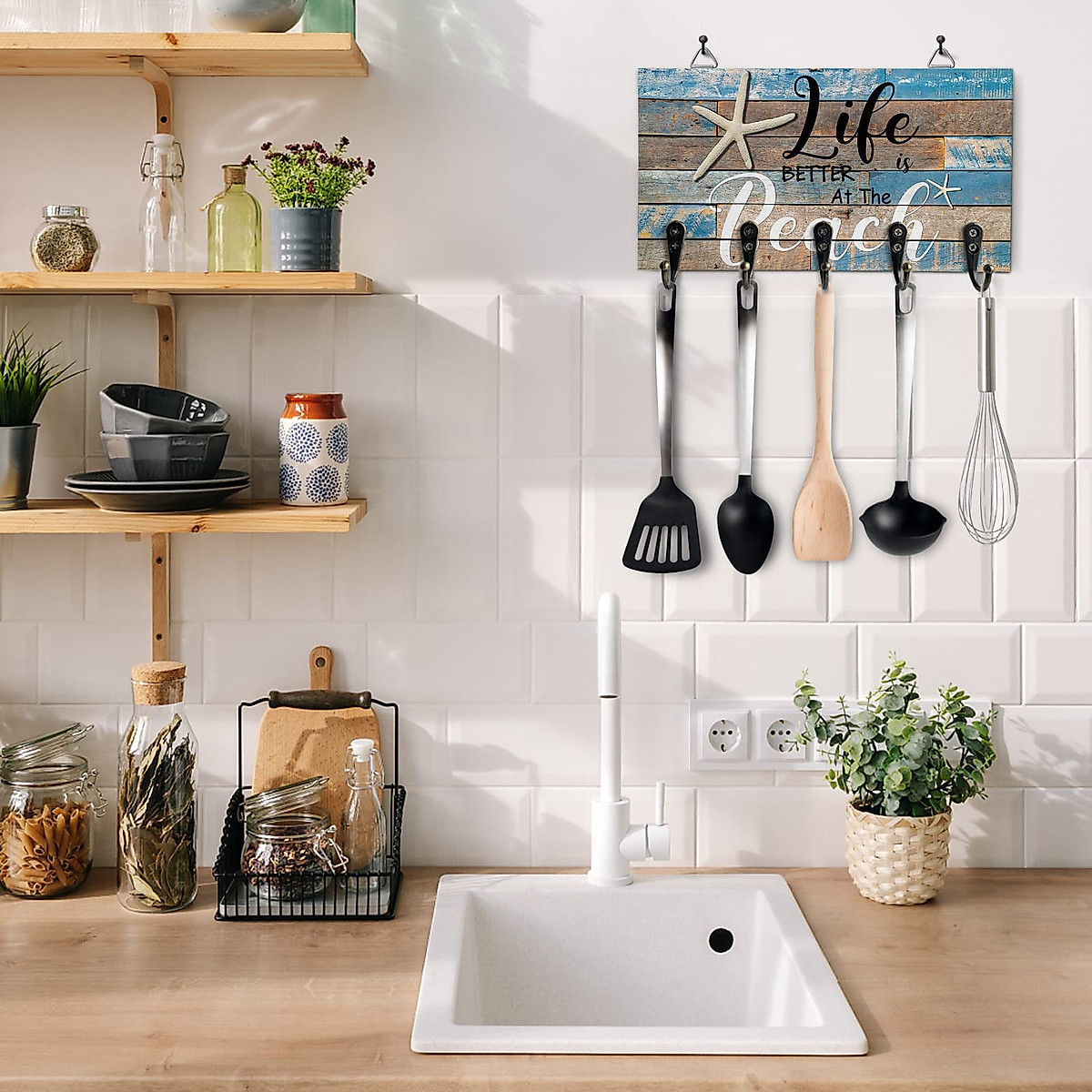 Key Holder for Wall Ocean Beach Starfish Wood Wall Mounted Key Hooks Hang Key/Dog Leash/Sunglasses Summer Farmhouse Navy Blue Key Rack Organizer with 5 Hooks for Home, Entryway, Hallway