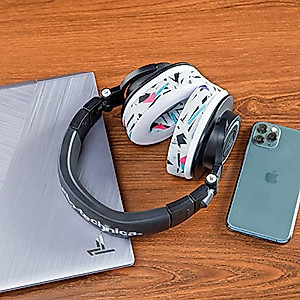 WC Freeze Hybrid Fabric Cooling Gel Replacement Earpads - Compatible with HyperX Cloud, Steelseries Arctis, ATH M50X, Turtle Beach Stealth & More - Comfortable & Cooler for Longer | (90's White)