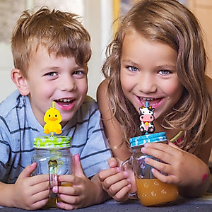 DMIGHT Farm Animals Birthday Party Favors Set 82 PCS Barnyard Animal Masks Sticker Keychains Straw Slap wristbands Rubber Pigs Gift for Kids Birthday Party Baby Shower Goodie Bag Filles Supplies