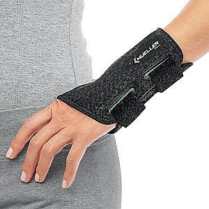 MUELLER Sports Medicine Green Fitted Wrist Brace, Wrist Pain Relief Support for Men and Women, Ideal for Carpal Tunnel, Tendinitis, Arthritis, Right Hand, Black, Large/X-Large