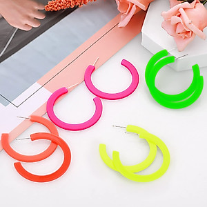 4 Pairs Acrylic Neon 80s Earrings Women Retro Colorful Hoop Earrings Candy Color Lightweight Hoop Earrings for 80s Party Costume Accessory