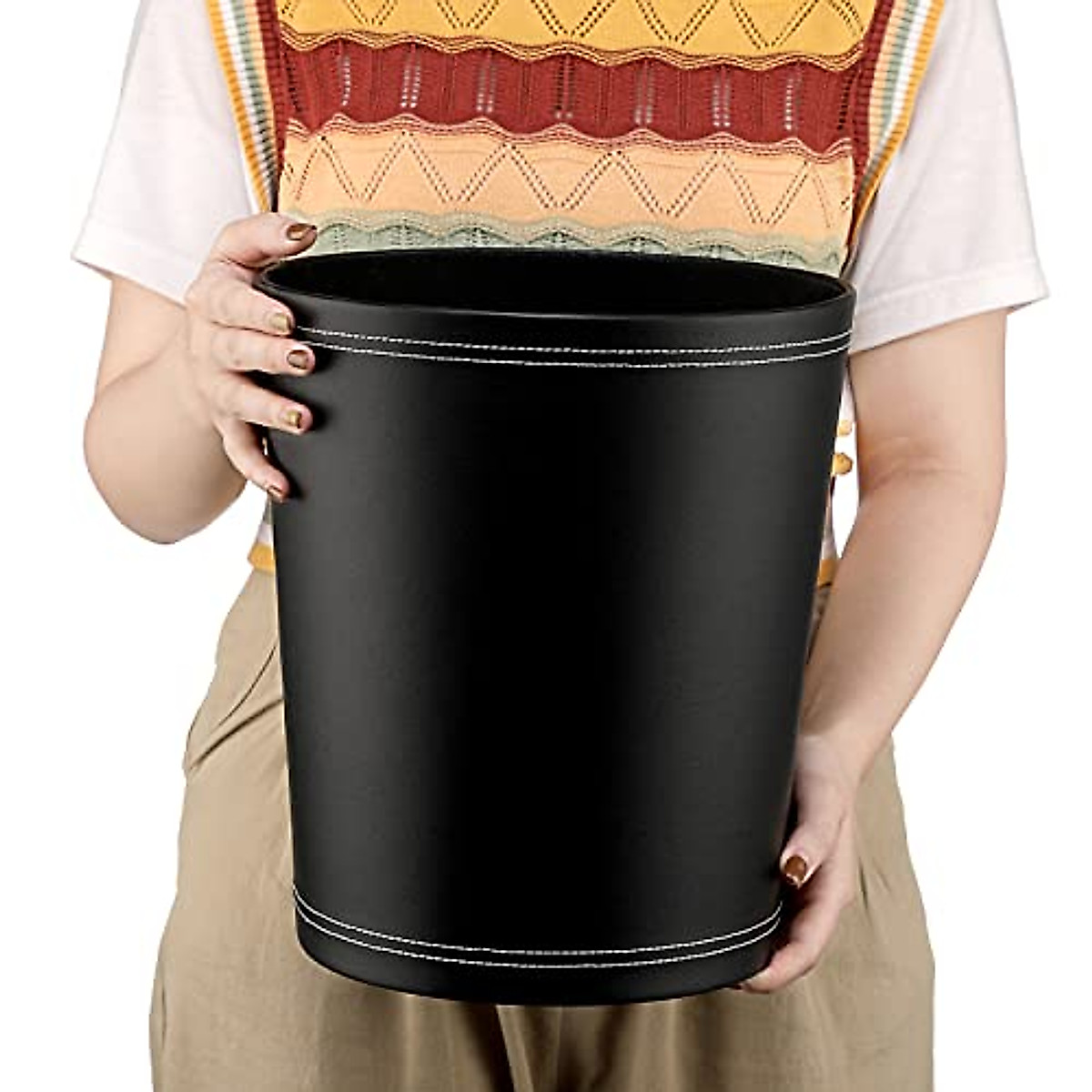 JUXYES Round PU Leather Trash Can Small Wastebasket, 2.6 Gallon / 10 Liters Garbage Container Bin Classic Waste Bin Garbage Storage Trash Can for Kitchen Office Bathroom Bedroom