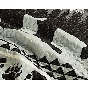 Virah Bella 3 Piece King Lodge Quilt Bedding Set - Moon Bear - Rustic Cabin Country Reversible Camping Comforter Set with Decorative Pillow Shams, Black/White