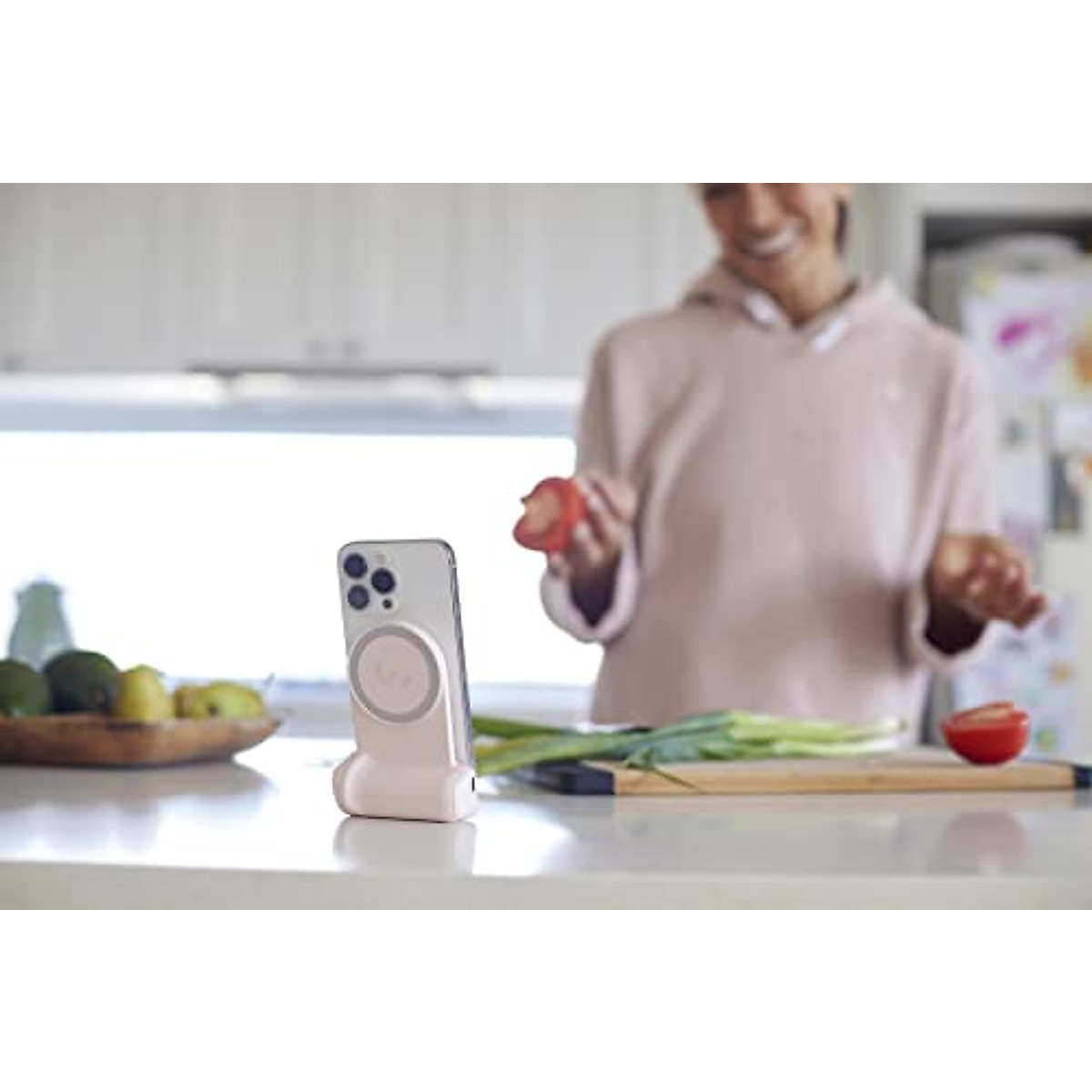 ShiftCam SnapGrip - Mobile Battery Grip with Wireless Shutter Button - Magnetic Mount Snaps on to Any Phone - Built in Powerbank with Qi Wireless Charging - Tabletop Dock | Abyss Blue