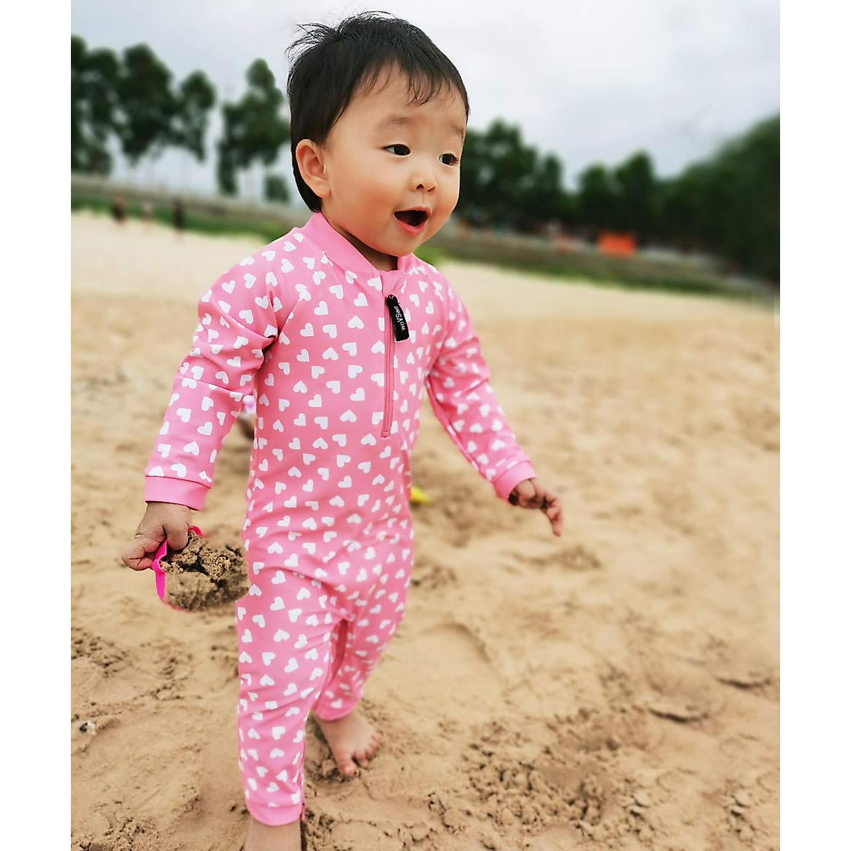 weVSwe Baby Toddler Sun Protection Rash Guard One Piece Pink Heart Girls Swimsuit Crotch Zipper for Easy Diaper Changes Newborn