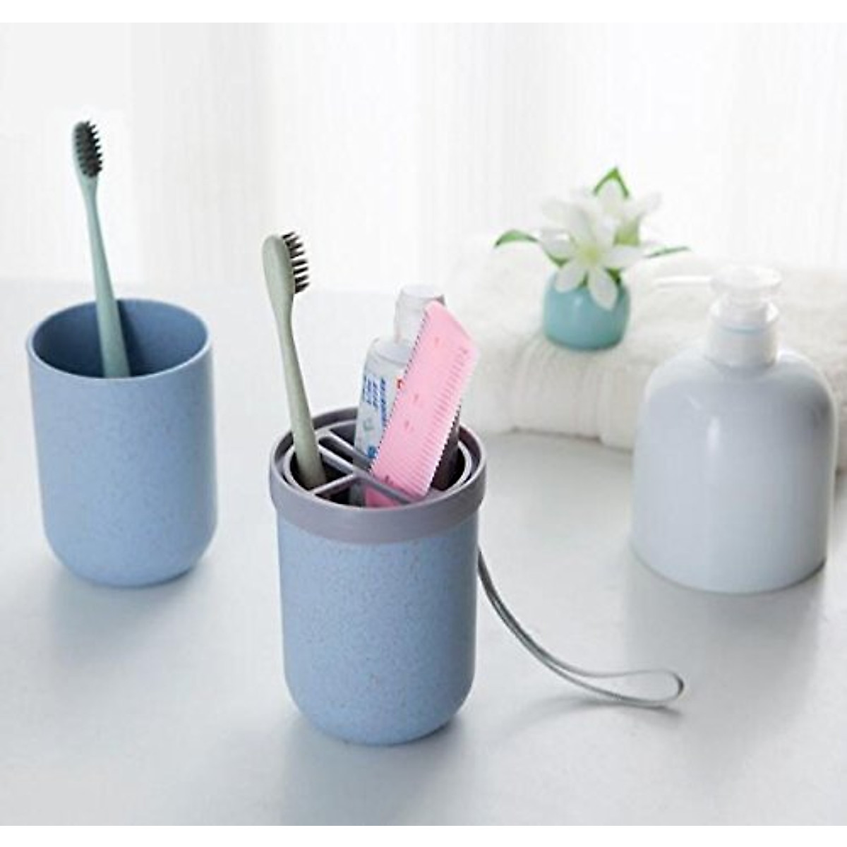 1Pcs Travel Toothbrush Cup Multifunction Wheat Stalk Wash Gargle Cup Portable Business Trips Handy Travel Toothpaste Case Holder Container Storage Box Organizer for Travel and Outdoors (Blue)