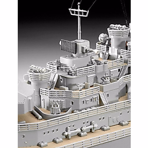 Revell Germany 05040 Battleship Bismarck Model Kit