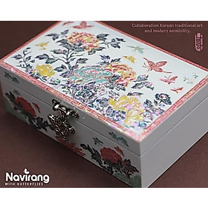 SoSHESHINES Mother of Pearl Small Jewelry Box - Premium Packaging for Gifts for Women, Thank you Gifts, Mom birthday Gifts, Korean Traditional Sea Shell Premium Handmade (Peony_WHITE)