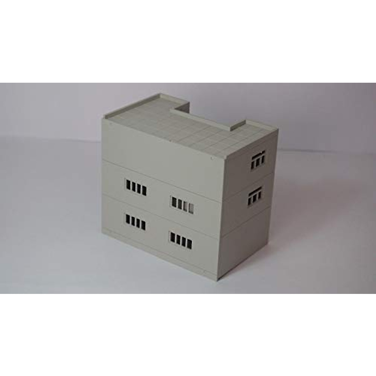 Outland Models Railway Modern 3-Story Building Office / House N Scale 1:160