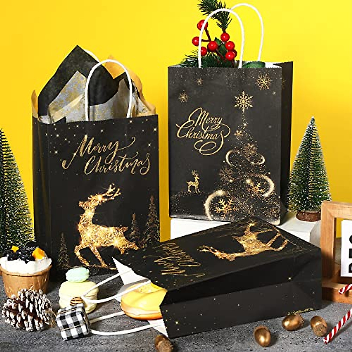 Funrous Gold Black Christmas Bags with Tissue Paper Xmas Black and Gold Gift Bags Metallic Gold Black Goody Treat Bags with Handles for Christmas Thanksgiving Candy Cookies Party Supplies (16 Pcs)