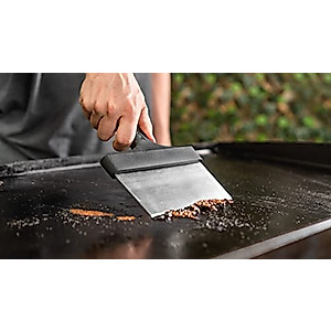 Blackstone 5061 Griddle Heavy Duty Flat Top BBQ Grill Scraper for Cleaning – Stainless Steel Metal Construction with Long Handle – Multipurpose Kitchen Food Scraper & Chopper Accessories, Black