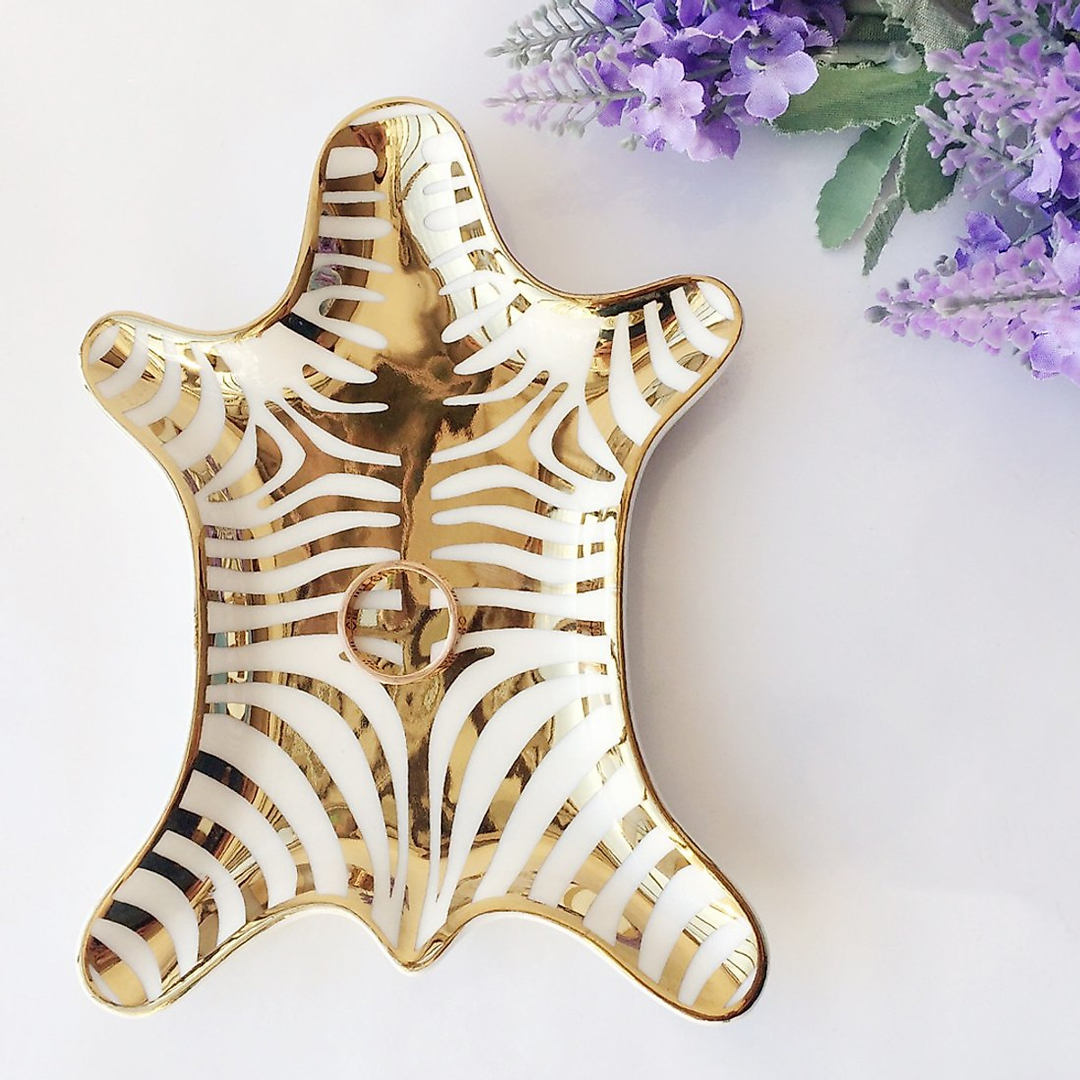 NUYKOUY Zebra Stripe Jewelry Tray Ceramic Dishes Plate Gilded 5.9", Gold