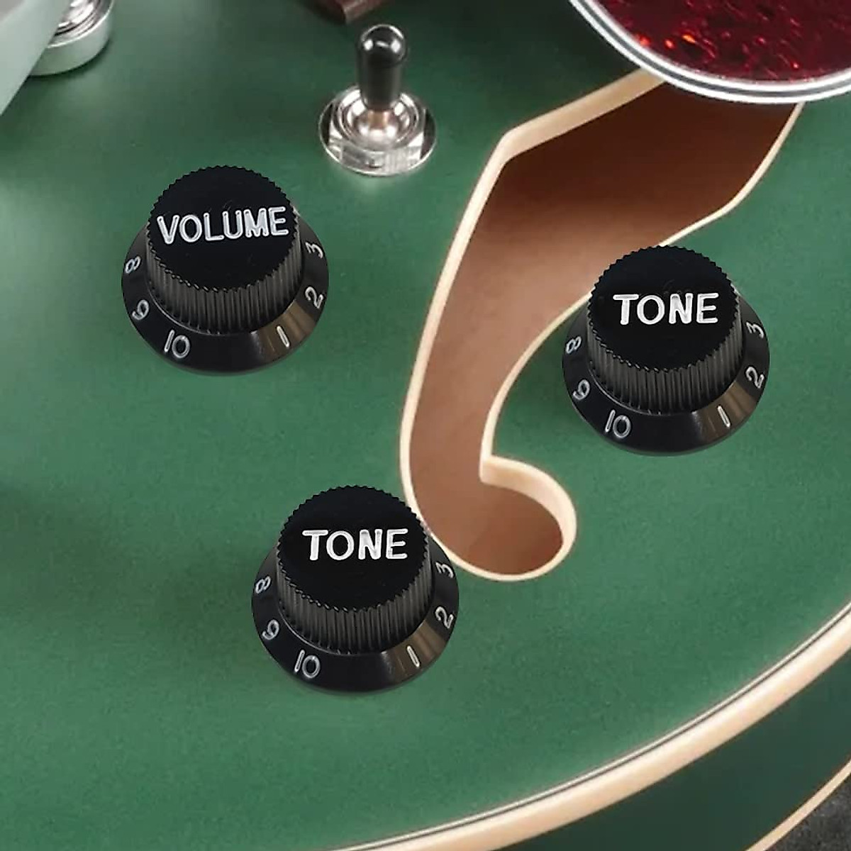 6 pcs Guitar Plastic Knob, lyfLux 2 Sets of Electric Guitar Timbre Control Knob, For Electric Guitar Bass Volume Control, 2 Volume Keys, 4 TONE Keys, (Black and White)