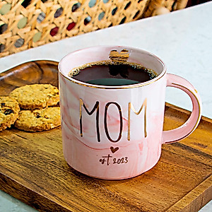 VILIGHT New Mom Gifts for Women - Christmas Gifts for First Time Moms est 2023 - Pink Marble Mug Ceramic Coffee Cup 11oz