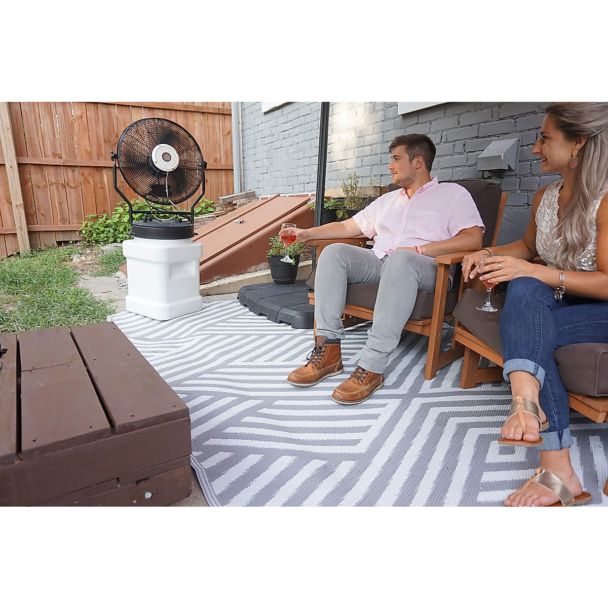 TPI PM18S Outdoor Rated Self-Contained Power Mister, Stand Alone, Medium Pressure, 18" Blade Size, 120-Volt with GFCI Plug