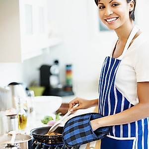 GROBRO7 5Pcs Pot Holder with Pockets Cotton Black and Blue Plaid Oval Potholder Machine Washable Oven Mitt Heat Resistant Hot Pad Multipurpose Potholders for Kitchen Baking Cooking Grilling 10 x 8 in