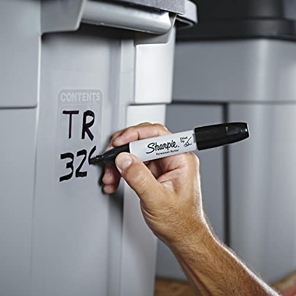 SHARPIE Permanent Markers, Chisel Tip, Classic Colors, 4 Count