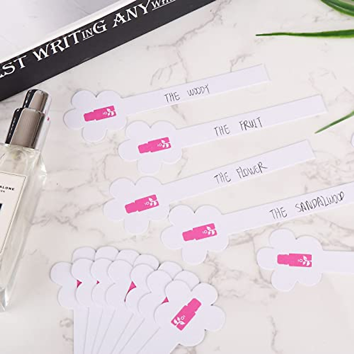 TBoxBo 200 Pack Perfume Test Strips Flower Shape Perfume Paper Strips Premium Fragrance Test Strips for scents and Essential Oils, QEE2124151ADS