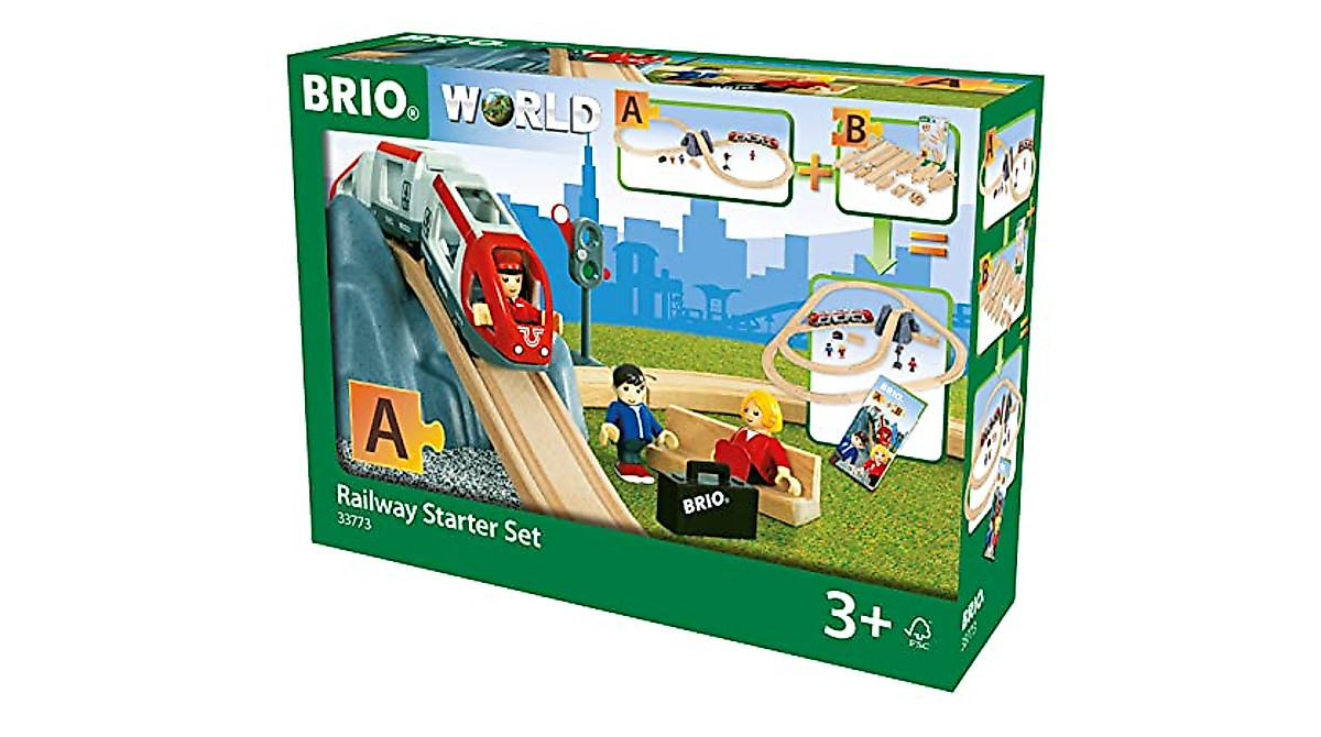 BRIO World 33773 Railway Starter Set - 26 Piece Train Set