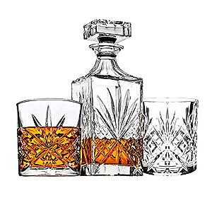 CHRHZN Whiskey Decanter Set - Gifts for Men Crystal Bourbon Decanter Set, Scotch Decanter Set,Whiskey Decanter with 2 Glasses in Gift Box, Gifts for Fathers, Brothers, Bosses, Husbands