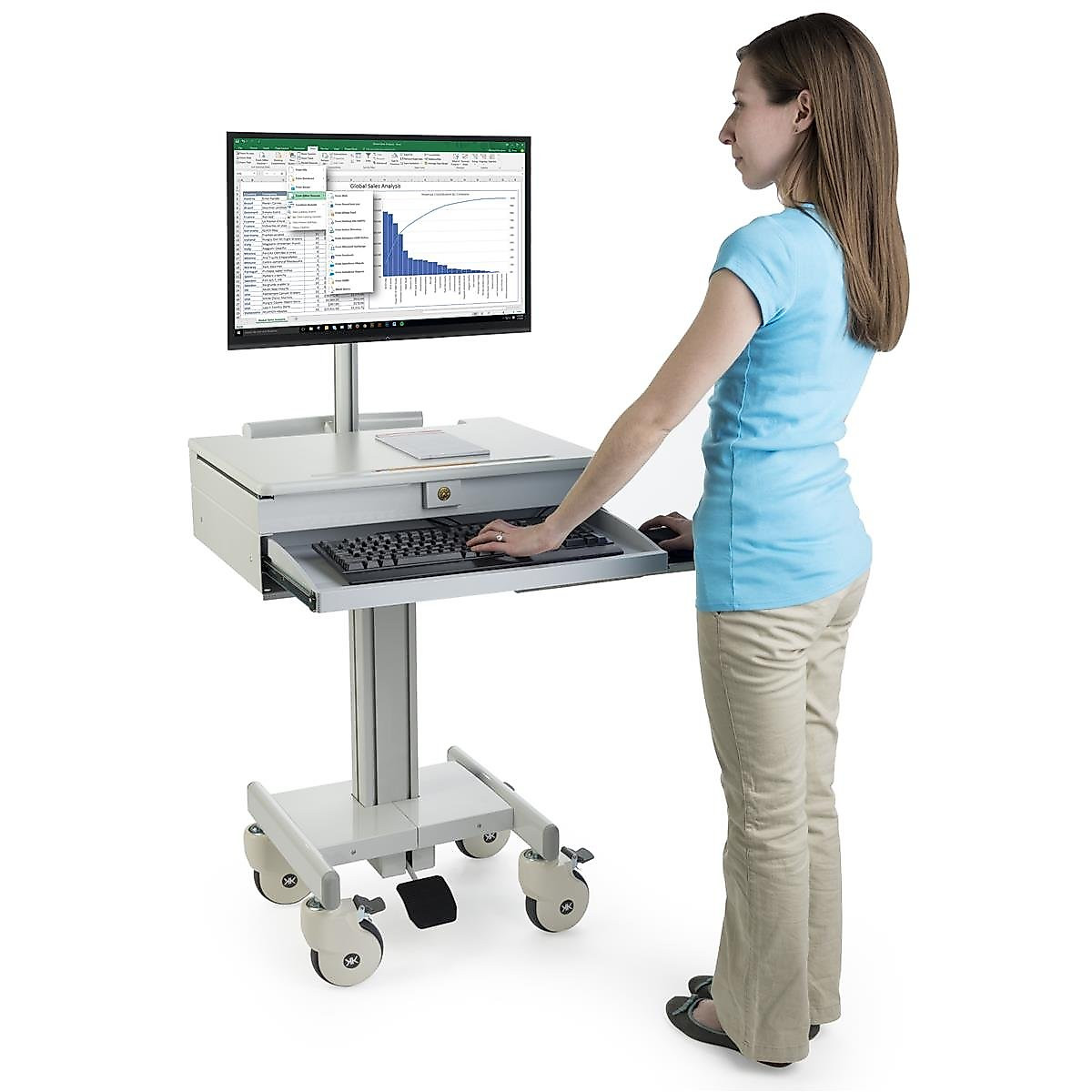 Displays2go Mobile Desk with Monitor Display & Keyboard Tray, Locking Wheels, Steel, Plastic, MDF – Gray (DWMDC1M)