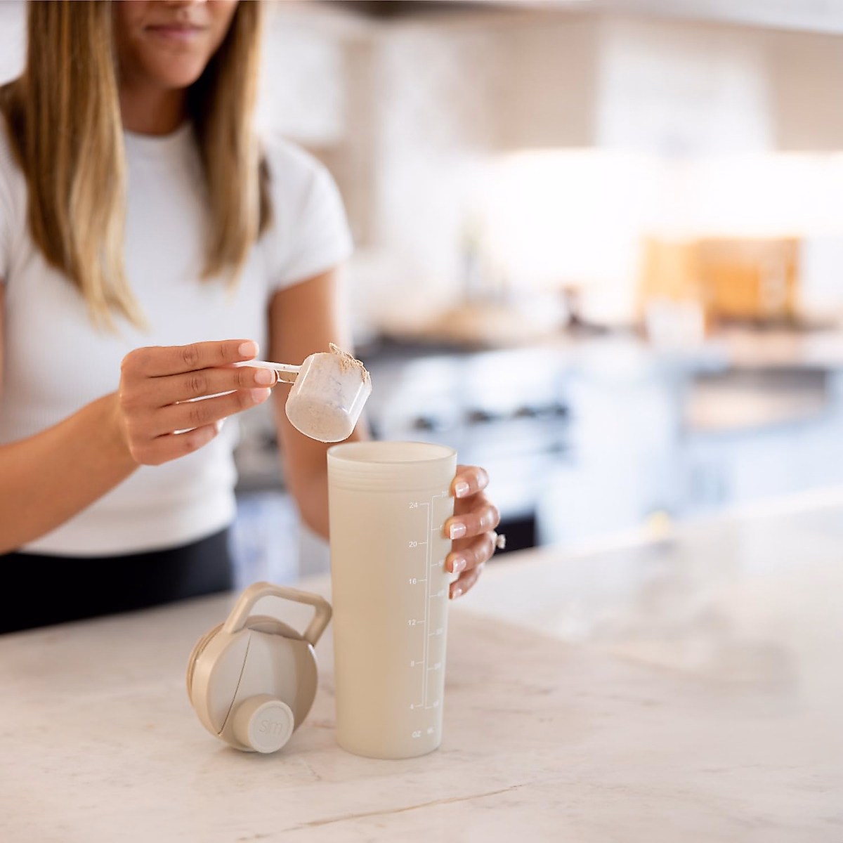 Simple Modern Shaker Bottle Flip Lid | Reusable Replacement Lid ONLY Fits Simple Modern, S|M | BPA Free Plastic | Protein Mixes, Shakes, and Pre Workout | Rally Collection | Midnight Black