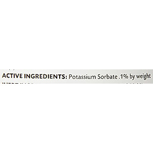 Manna Pro 0502035355 Ready-to-Use Poultry Protector for Birds, 16-Ounce