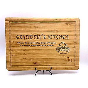 Personalized Cutting Board for Mom or Grandma, Custom Engraved Kitchen Gift, Customized Mom and Grandma Gift from Daughter or Son, Kitchen Sign with Stand, 12 Designs and 3 Sizes