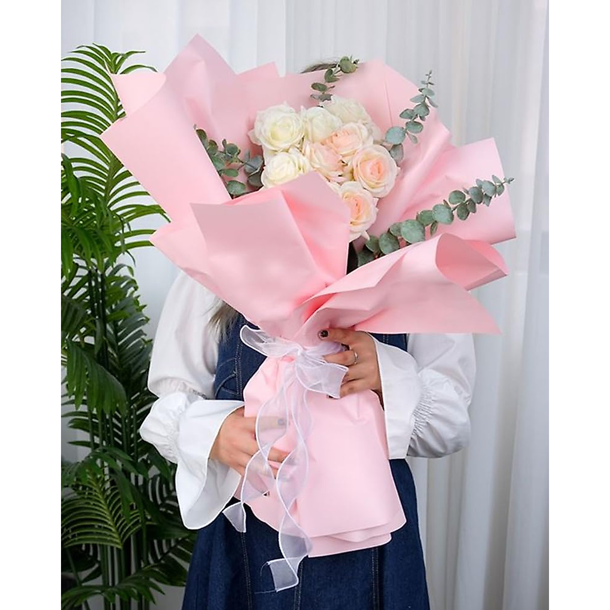 20 Pcs Double Sided Color Flower Wrapping Paper,Waterproof Valentine's Day Bouquet Wrapping Paper 23x23Inch Used for DIY Crafts, Gift Packaging, Flower Shop Bouquet Packaging (pink)