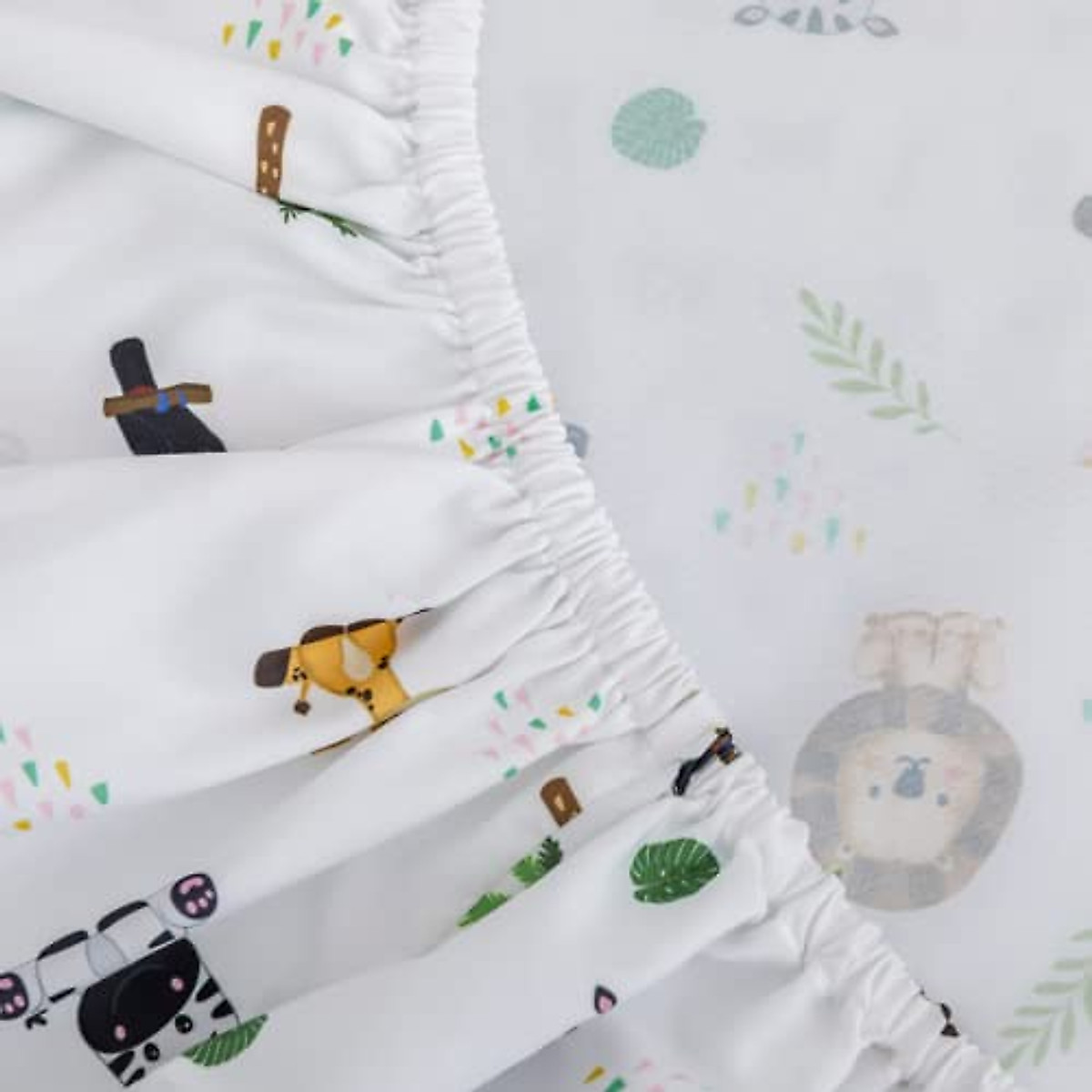 Cokouchyi Safari Animal Crib Bedding Set for Baby Boys Girls, 3-Piece Baby Crib Bedding Set, Standard Size Crib Set Including Crib Sheet, Comforter & Crib Skirt