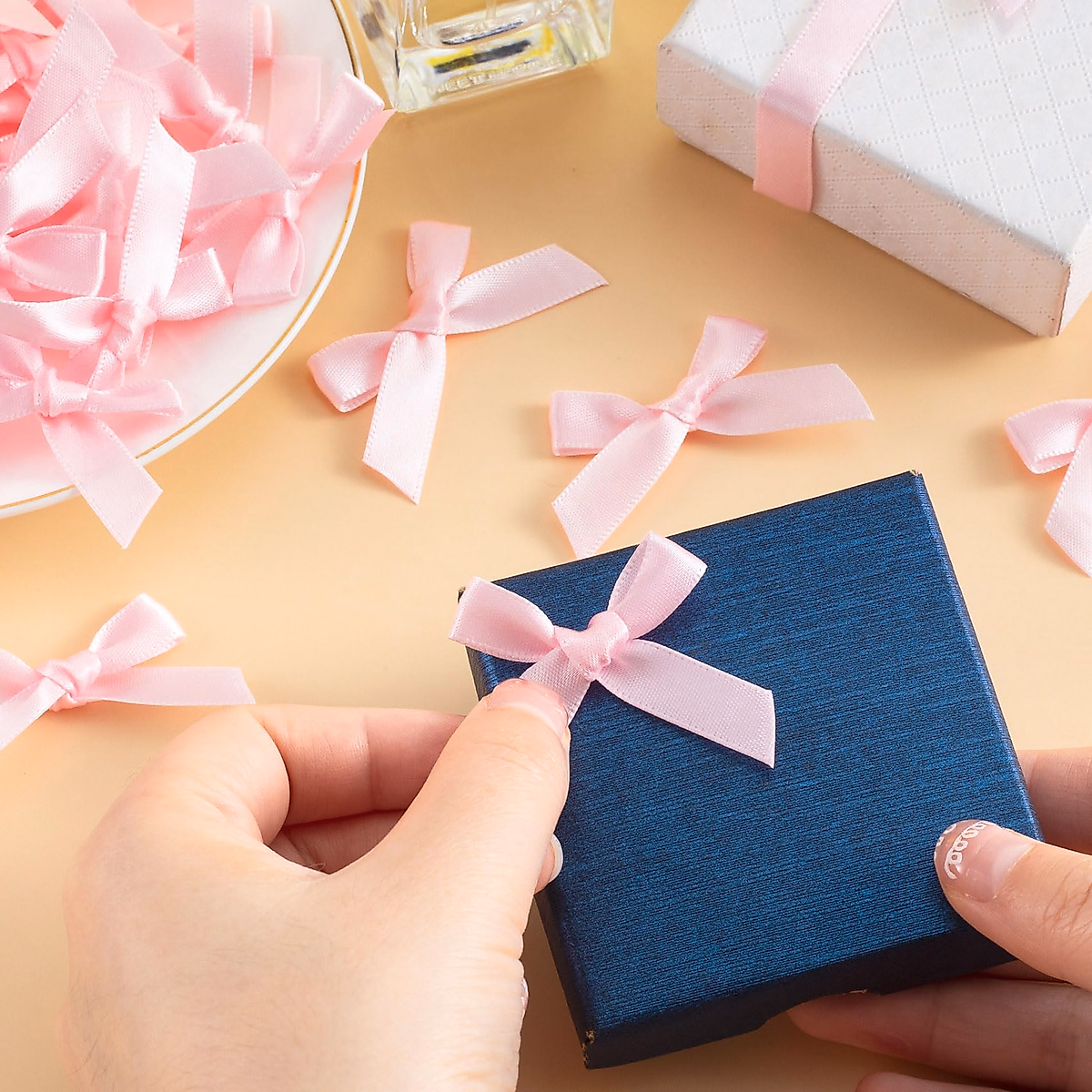 Pndeyo 35pcs Mini Pink Bows for Crafts, Tiny Cute Satin Ribbon Bow, Soft Bowknot Sewing Wrapping Accessories for Christmas Wedding Birthday Party Flowers Bakery Treat Gift Box Decoration