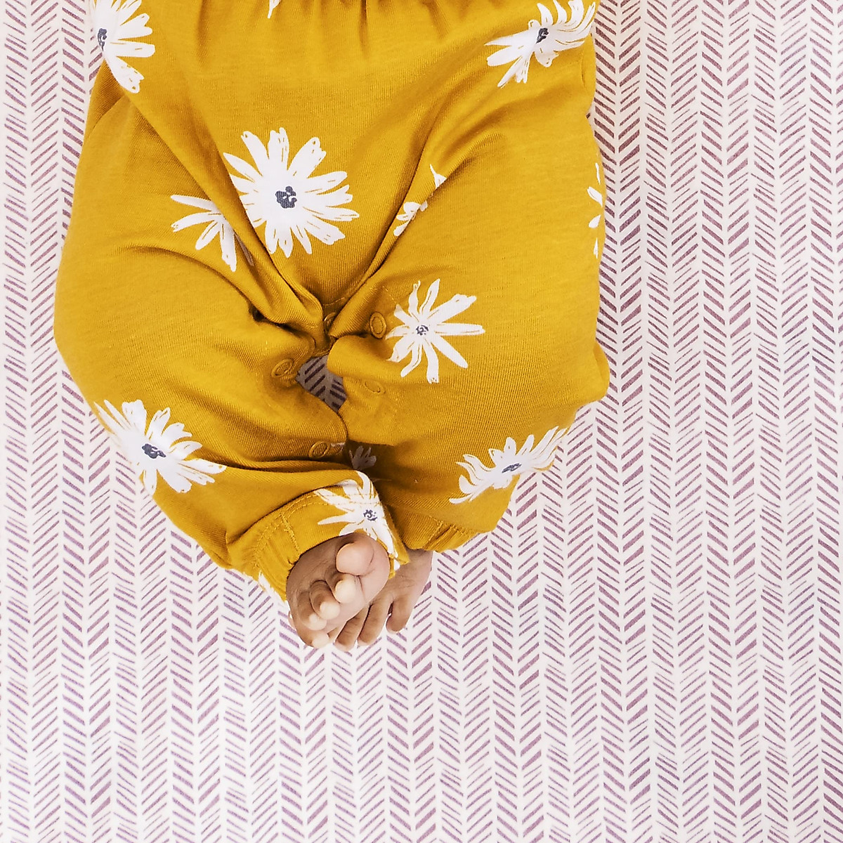 Lilac Herringbone Fitted Crib Sheet -100% Cotton; White, Pink; Fully Elasticized; 10-Inch Pockets; Fits Standard Crib Mattress 28 in x 52 in;