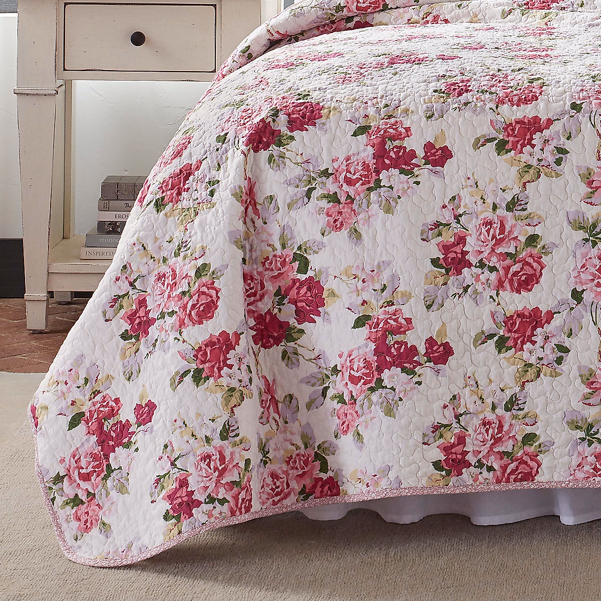 Laura Ashley - King Quilt Set, Reversible Cotton Bedding with Matching Shams, Lightweight Home Decor for All Seasons (Lidia Pink, King)