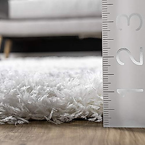 nuLOOM Renata Moroccan Shag Area Rug, 5' 3" x 7' 6", Grey