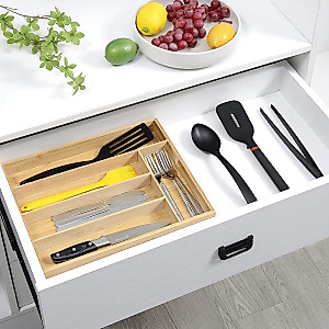GREEHOMEDE Kitchen Drawer Organizer, Flatware Organizers, Silverware Tray with Dividers, Utensil Organizer, Bamboo Cutlery Tray, 14.6"x11.8"x1.8''