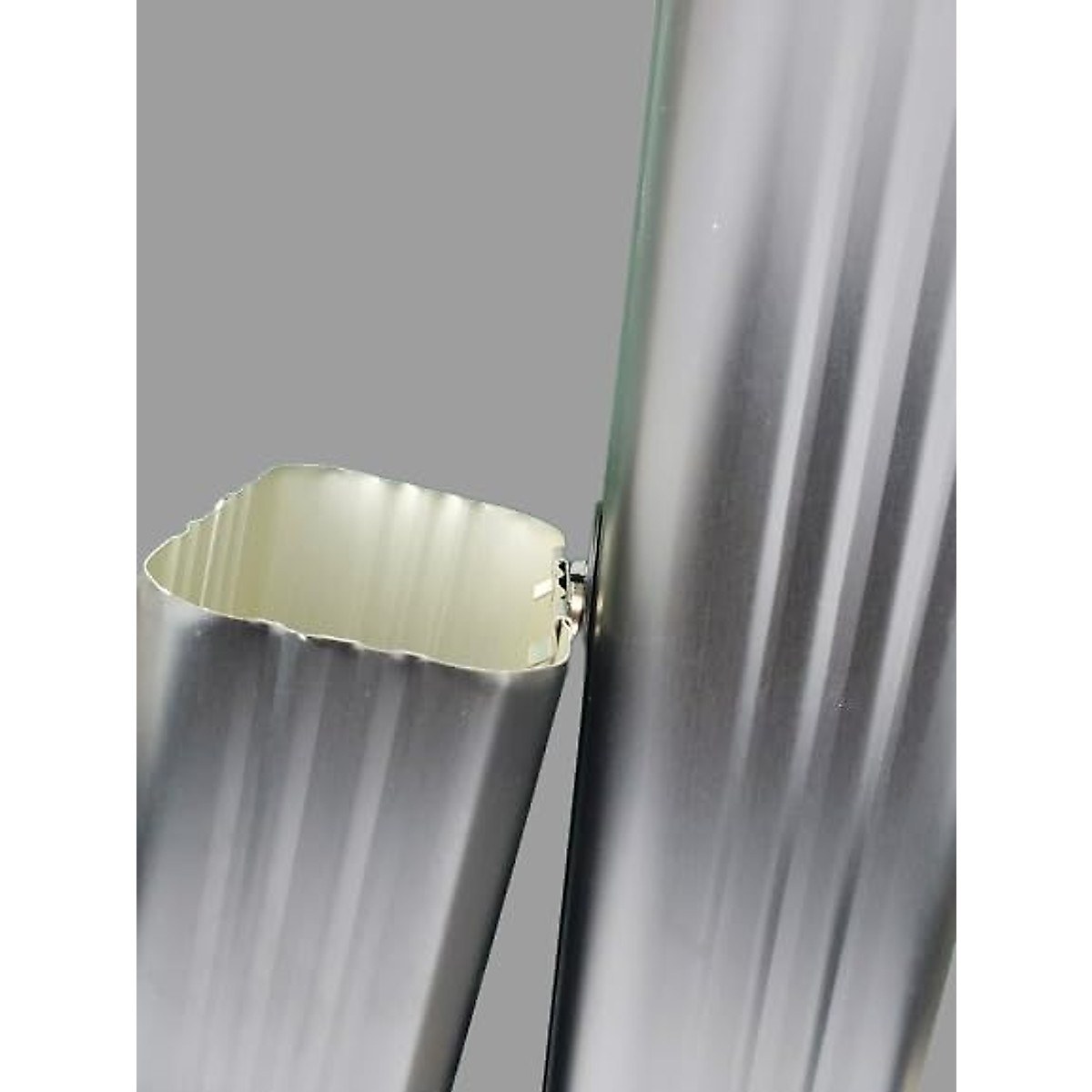 Magnetic Downspout Clip with Hinge (3"x4" 'A' White)