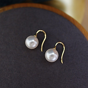 3 Pairs Gold Pearl Earrings for Women Pearl Stud,Gold Round Ball Pearls Stud Hypoallergenic Mixed Sizes 10-14mm Imitation Pearl Earrings for Gifts