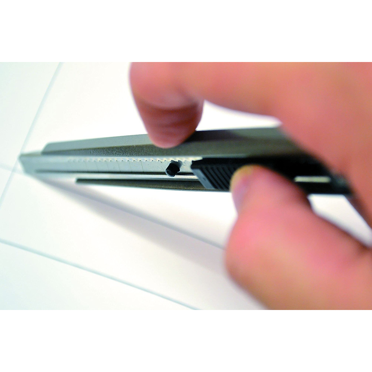 NT Cutter Snap Blade Utility Cutter, Die-casting Aluminum Grip, A-300GRP