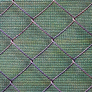 Relaxdays Fence Netting, Privacy Shield for Fences & Railing, HDPE Net, UV-Resistant, Weatherproof, 1.8 x 6 m, Green