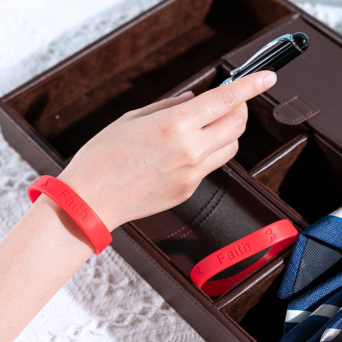 Red AIDS/HIV Awareness Bracelet - Red Ribbon AIDS/HIV Awareness Silicone Bracelet for Adults (1 Bracelet)