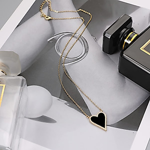 JINGDR Black Heart Necklace for Women Trendy Preppy Jewelry Gold Plated Black Love Heart Pendant, Heart Paperclip Chain Necklace Cute Heart Necklaces for Women Dainty Jewelry (Black)