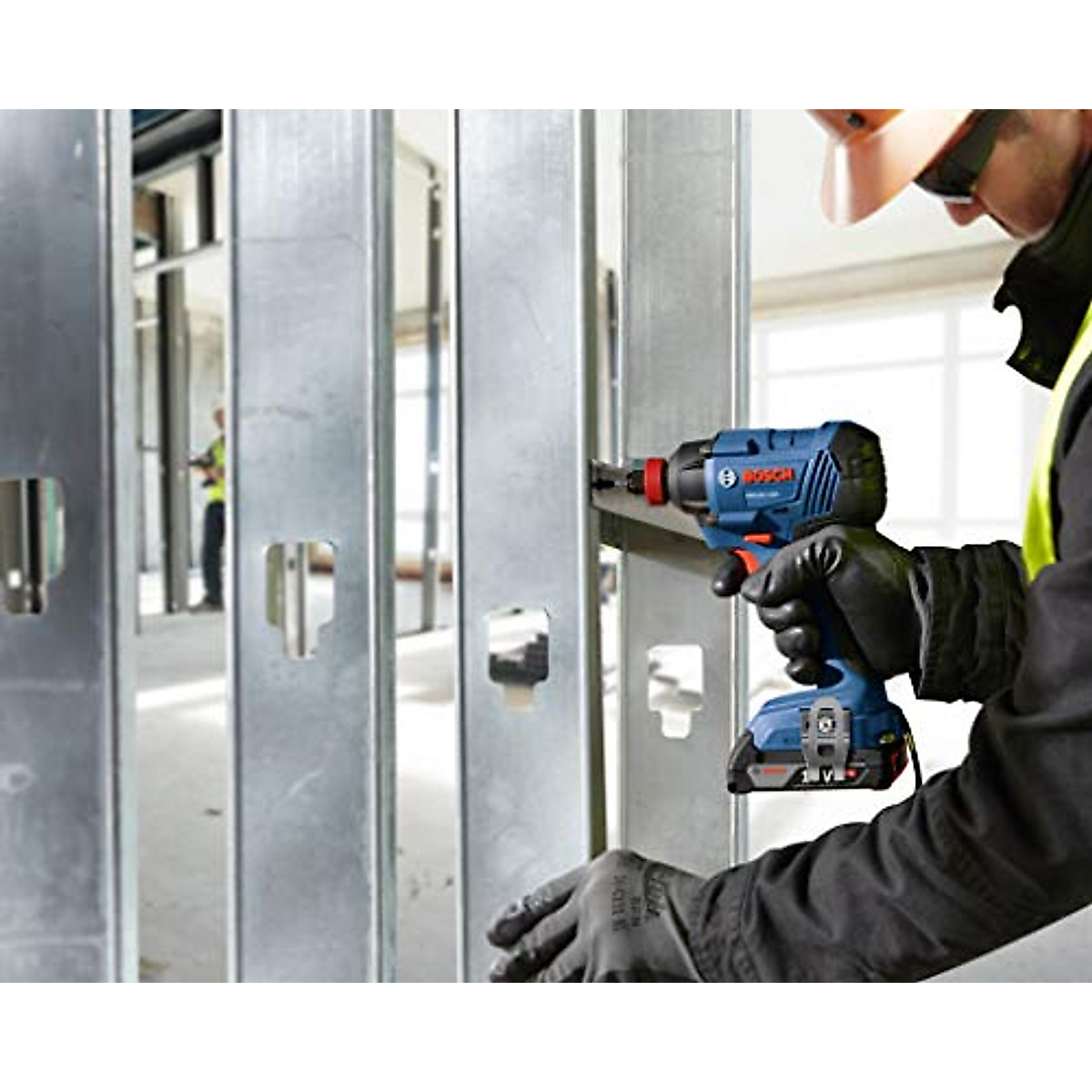 BOSCH GDX18V-1600B12 18V 1/4 In. and 1/2 In. Two-In-One Bit/Socket Impact Driver Kit