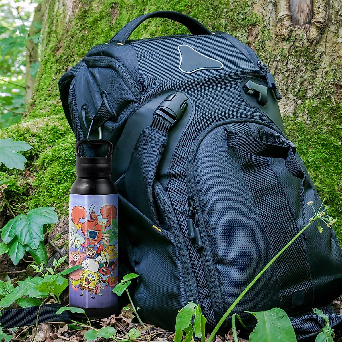 Spongebob OFFICIAL Spongebob Character Group 24 oz Insulated Canteen Water Bottle, Leak Resistant, Vacuum Insulated Stainless Steel with Loop Cap